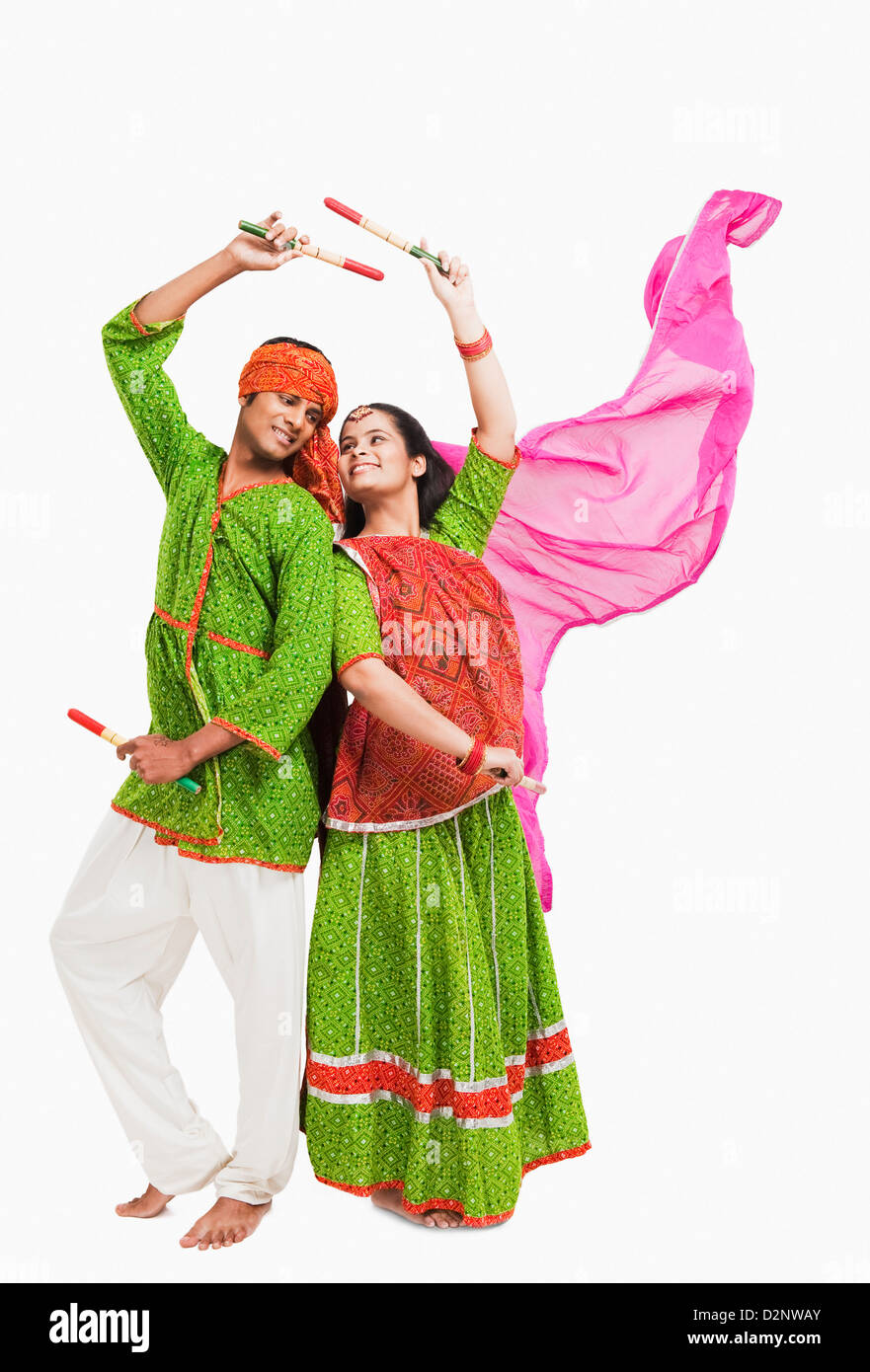 Indian gujarati dancing Cut Out Stock Images & Pictures - Alamy