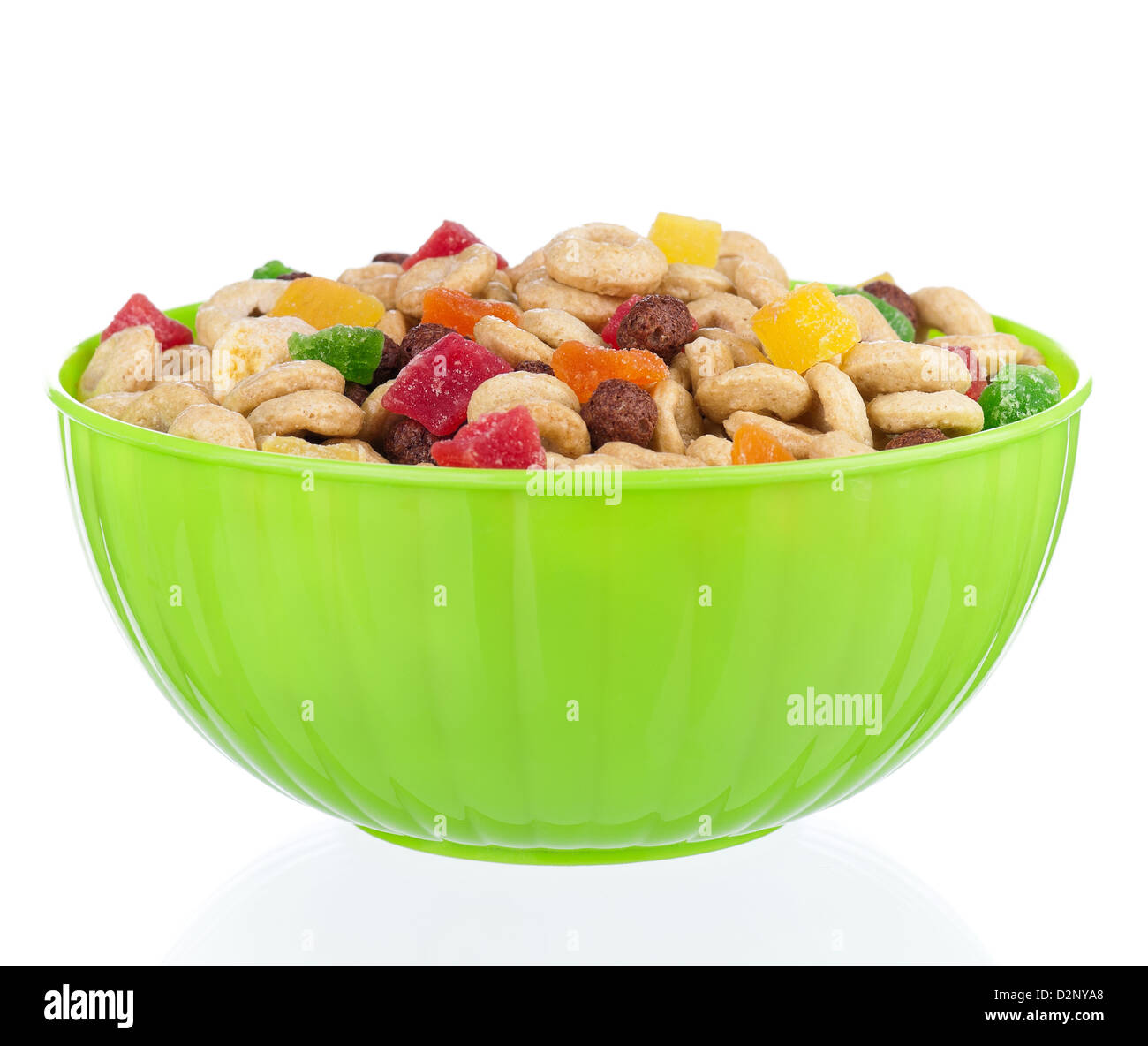 Cornflakes in bowl isolated on white background Stock Photo - Alamy