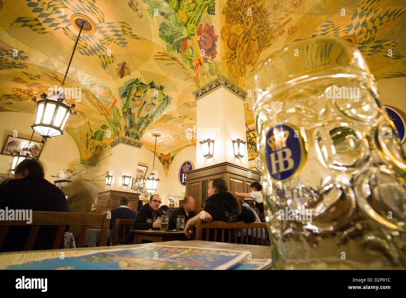 View into the rooms of the traditional Hofbrauhaus in Munich (Bavaria ...