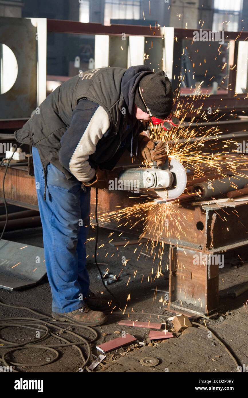 Cutting of steel hi-res stock photography and images - Alamy