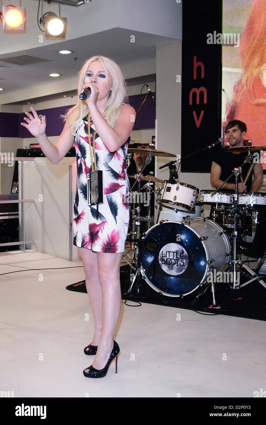 Little boots singer hi-res stock photography and images - Alamy