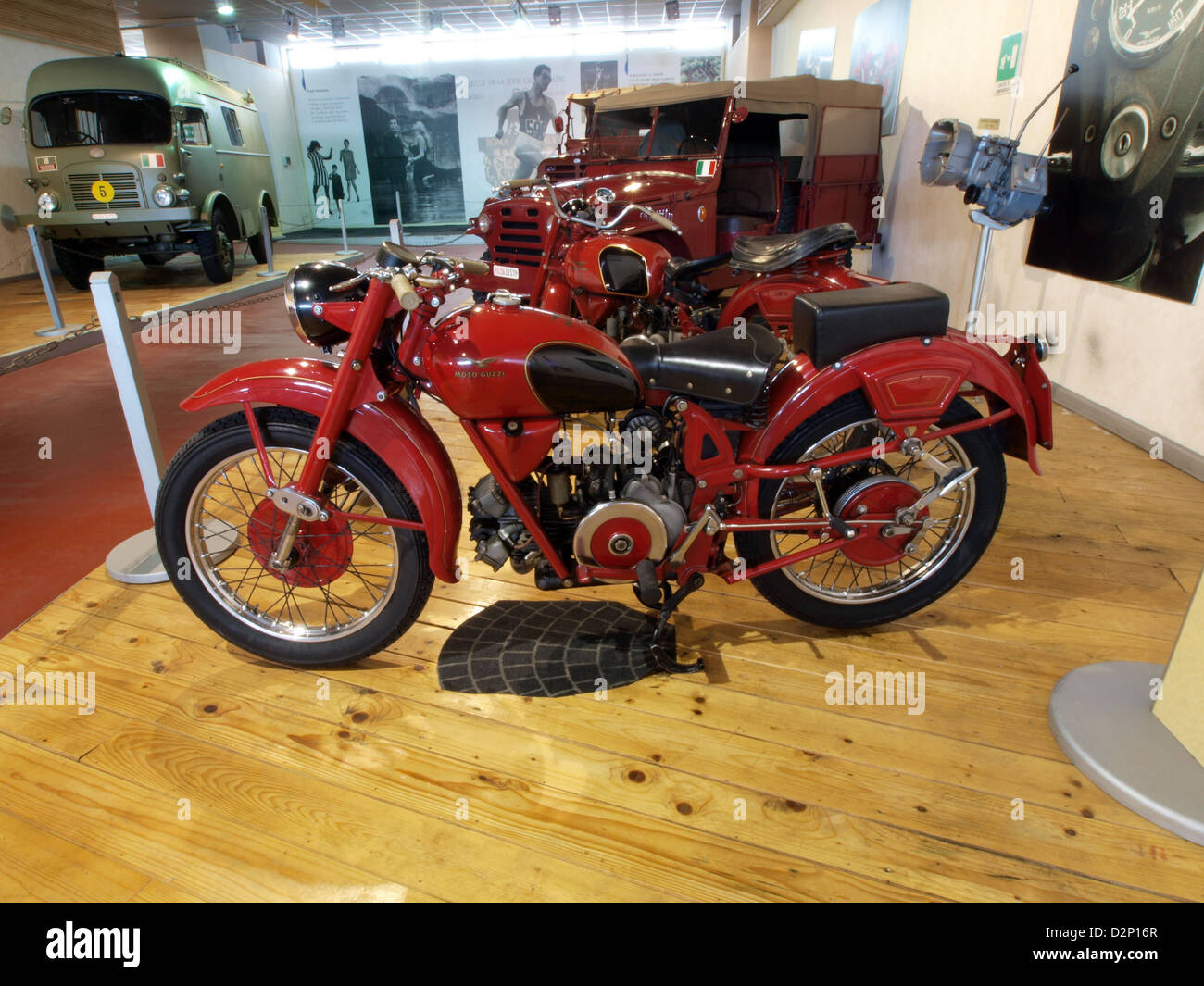 Italian police bike hi-res stock photography and images - Alamy