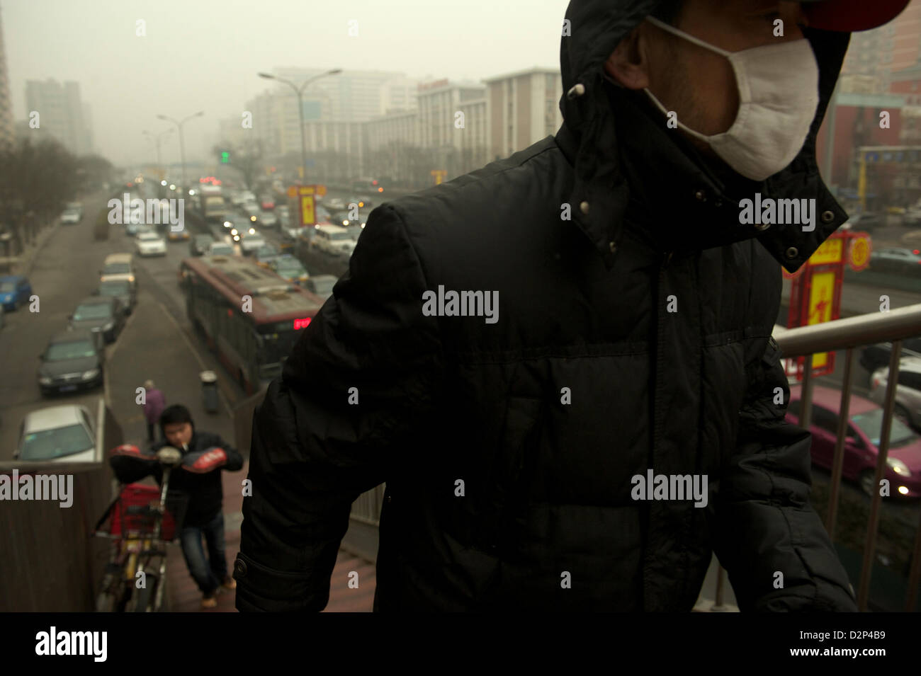 Beijing traffic pollution people masks hi-res stock photography and ...