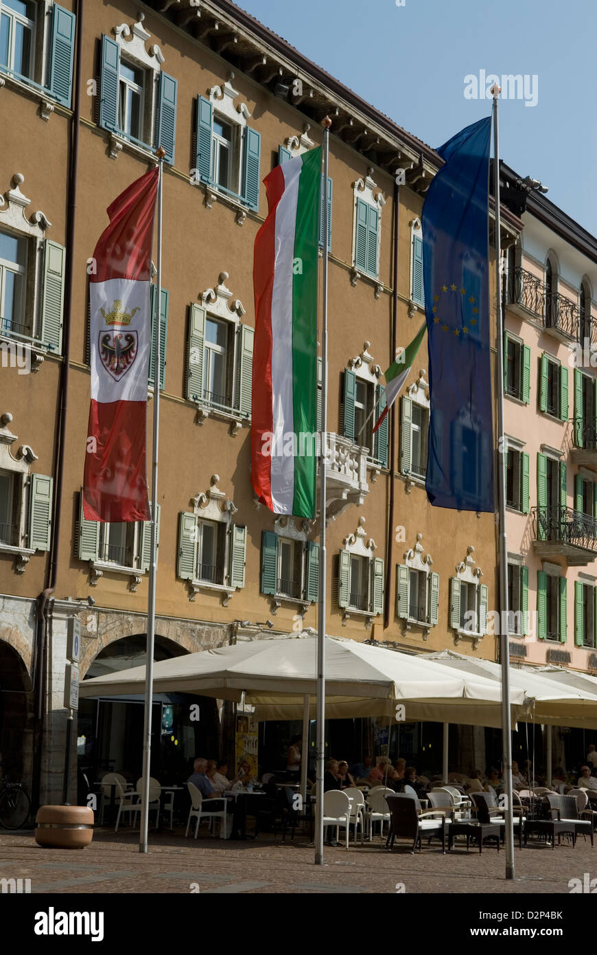 Garda flag hi-res stock photography and images - Alamy