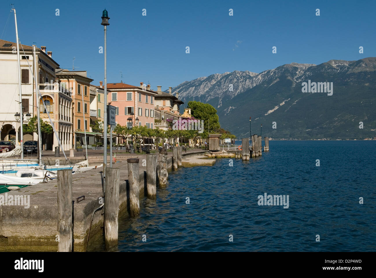 Landforms of italy hi-res stock photography and images - Alamy