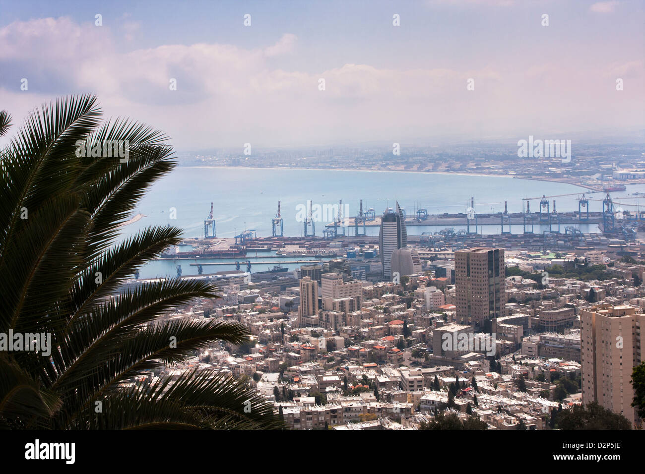 Bay of haifa hi-res stock photography and images - Alamy