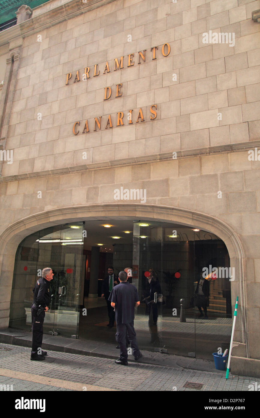 Santa Cruz de Tenerife city sightseeing Stock Photo - Alamy