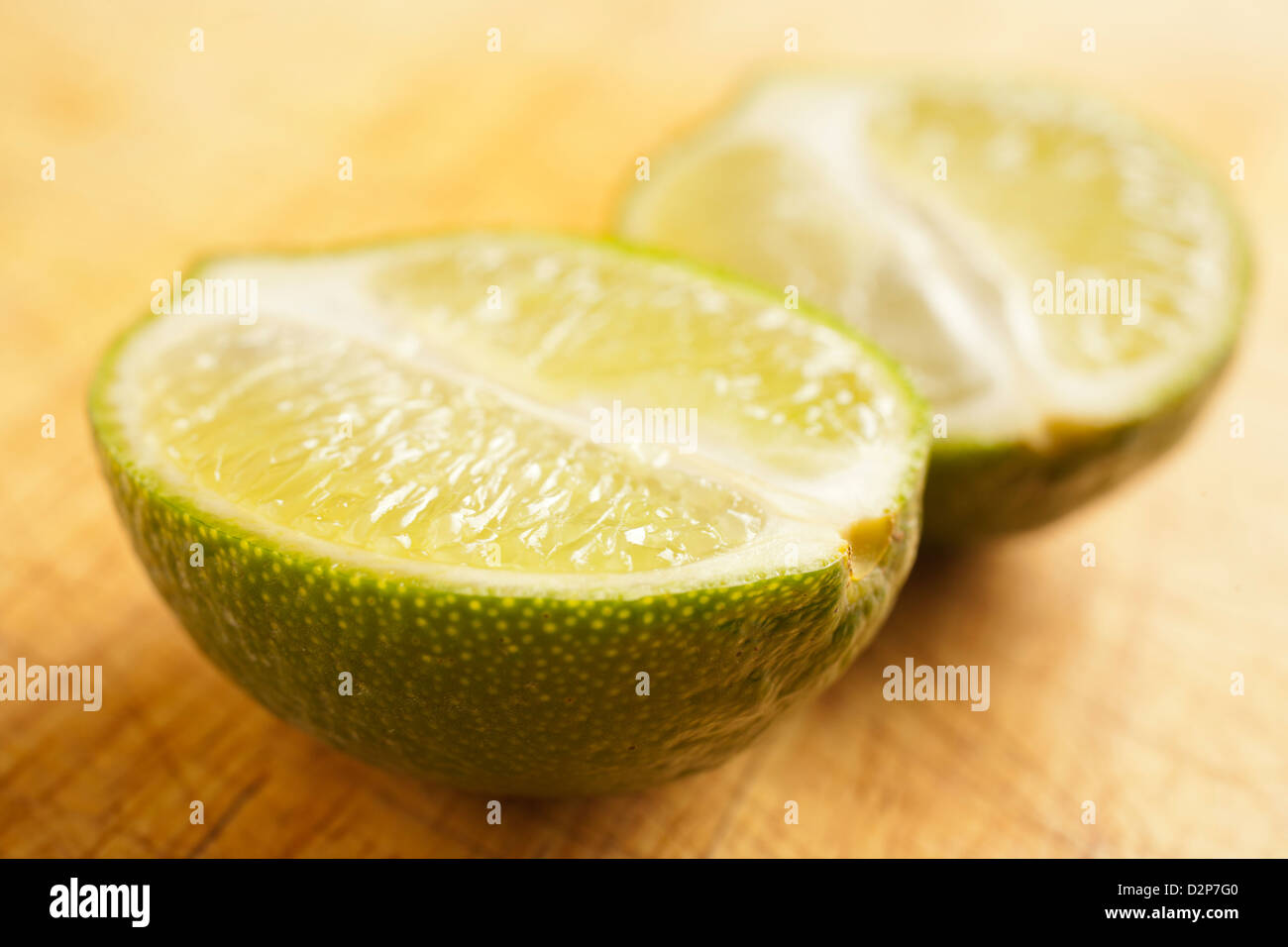 Limes cut in half hi-res stock photography and images - Alamy