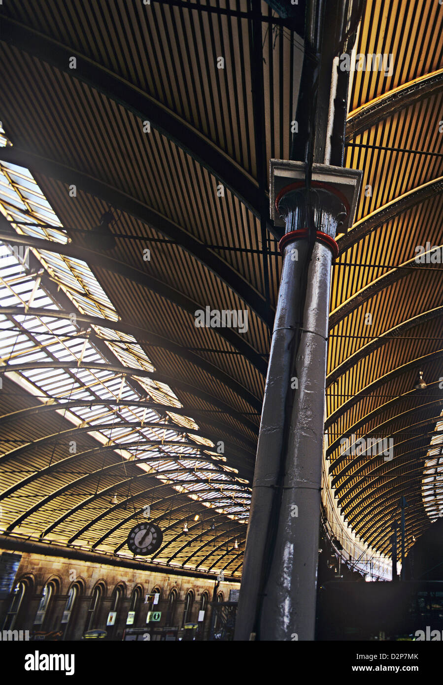 Victorian roof structure hi-res stock photography and images - Alamy