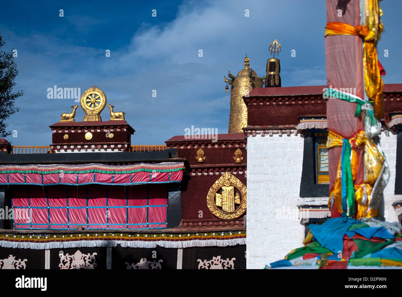 Jokhang monastery hi-res stock photography and images - Alamy