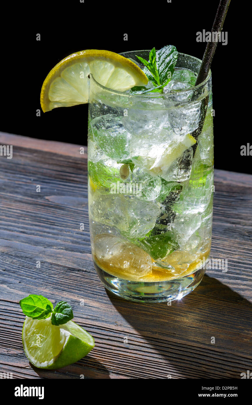 Lemon sky studio hi-res stock photography and images - Alamy