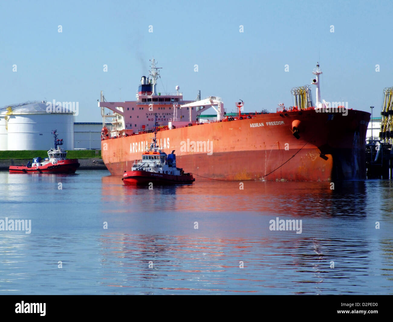 P4 hi-res stock photography and images - Alamy