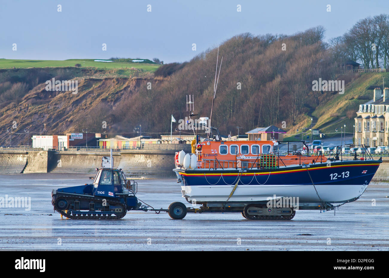 Rnli lifeboat at sea hi-res stock photography and images - Alamy