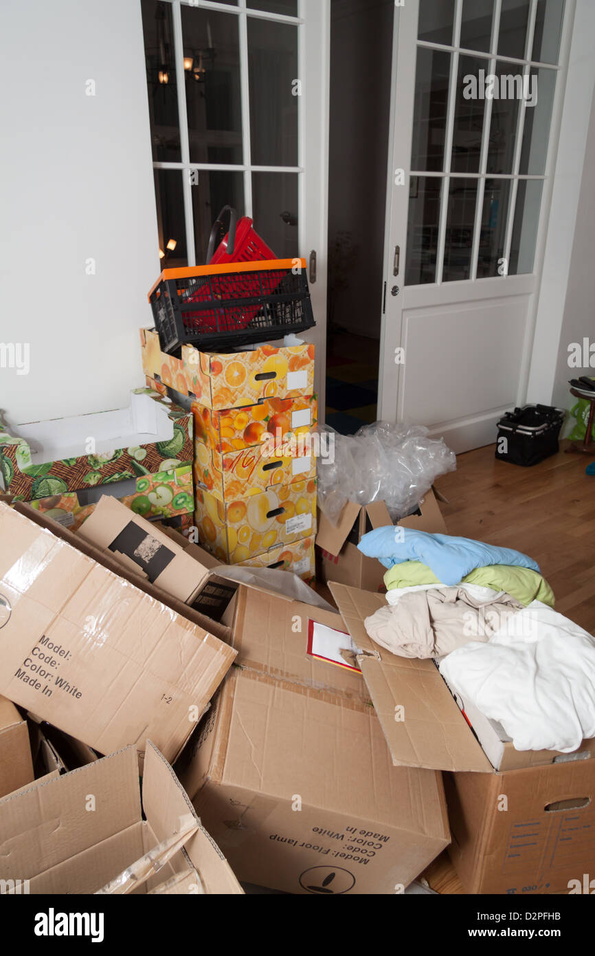 Berlin, Germany, boxes and baskets are ready for a move Stock Photo - Alamy