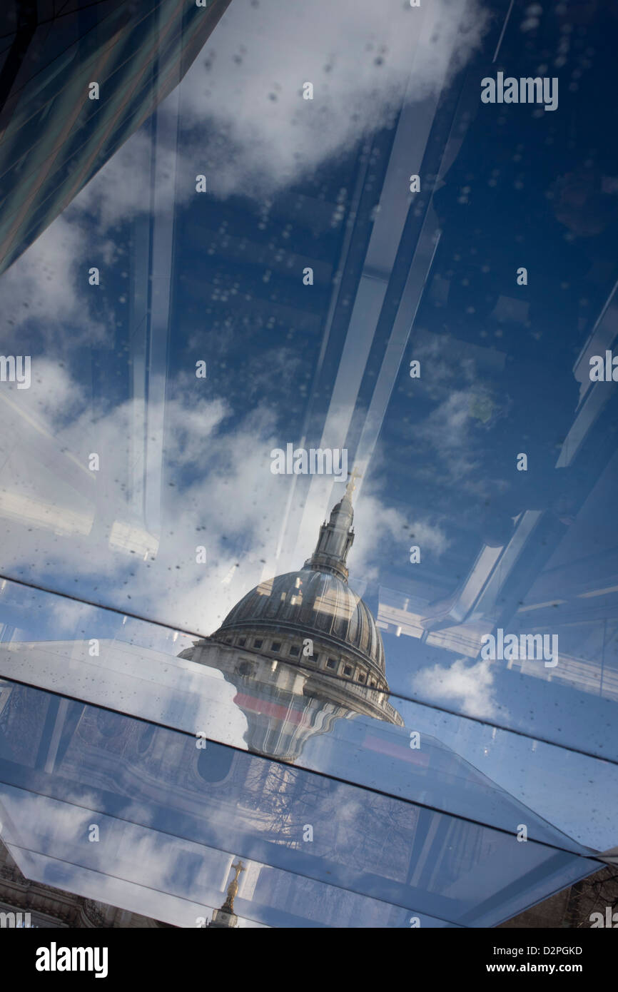 Inverted dome hi-res stock photography and images - Alamy