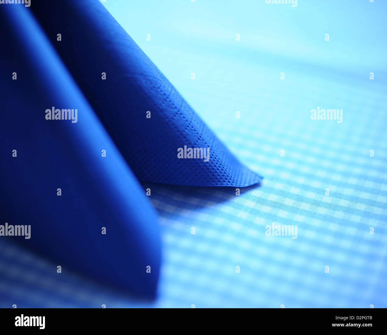 Still life with blue tablecloth hi-res stock photography and images - Alamy