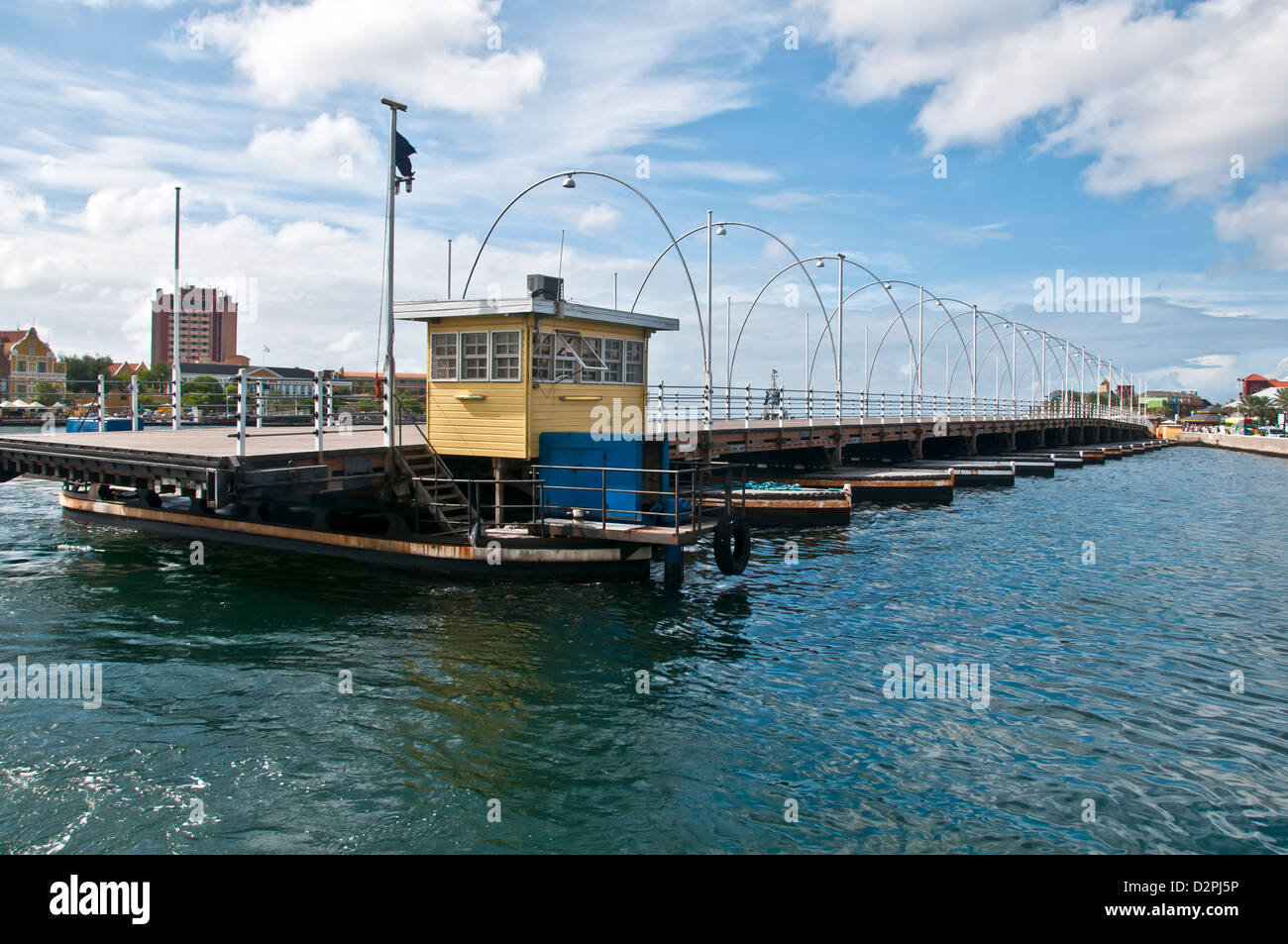Queen Emma floating pontoon bridge being retracted due to ship traffic ...