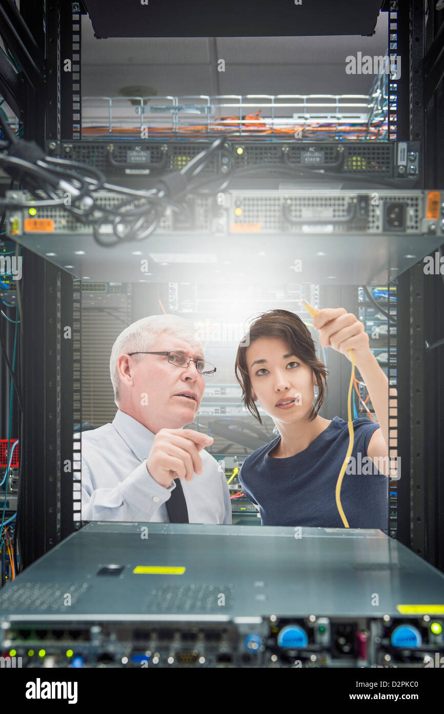 Teamwork server hi-res stock photography and images - Alamy