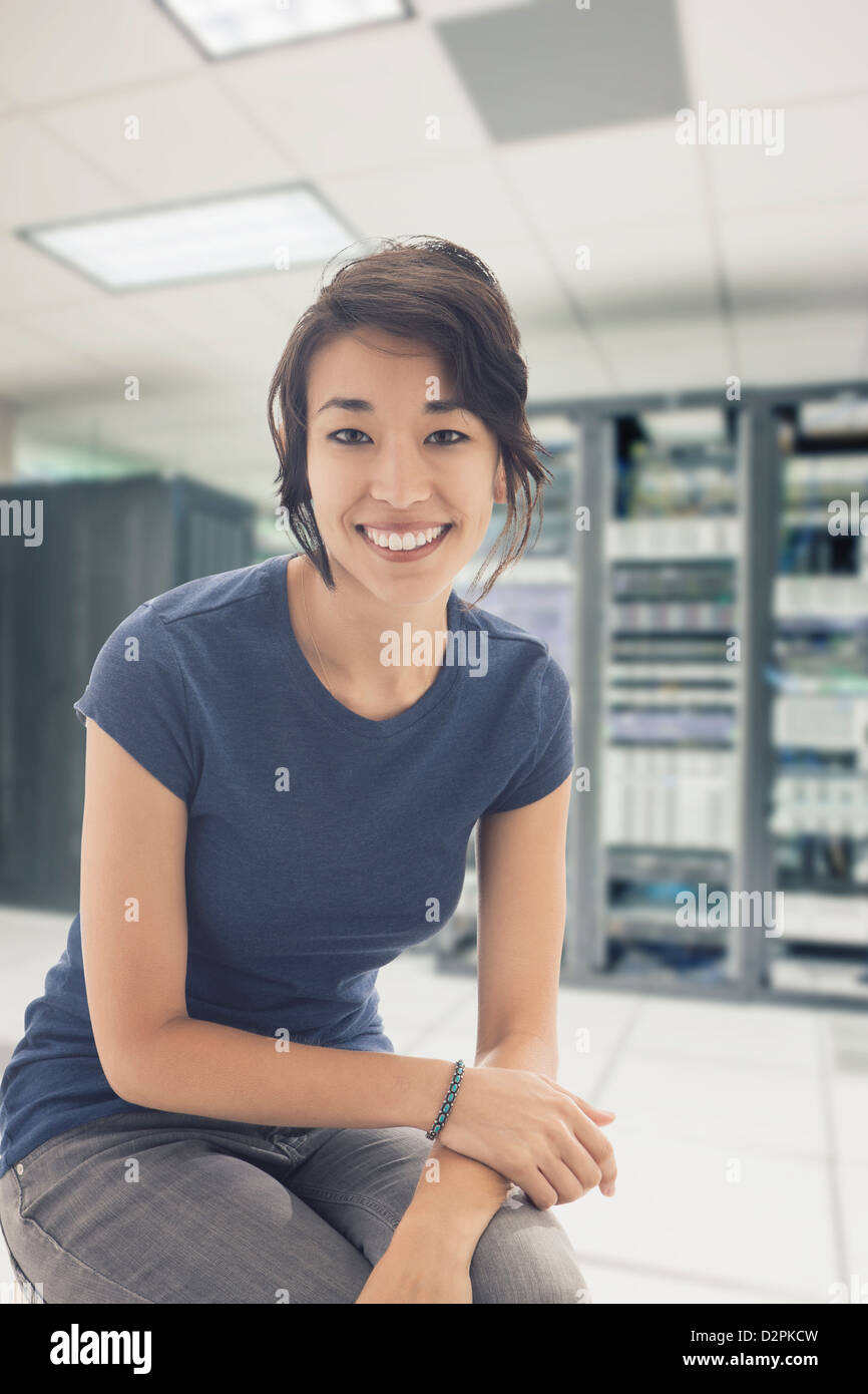 Server room image hi-res stock photography and images - Alamy