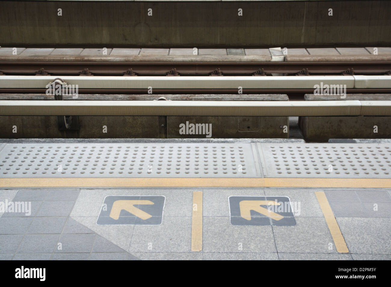 Bts sign hi-res stock photography and images - Alamy