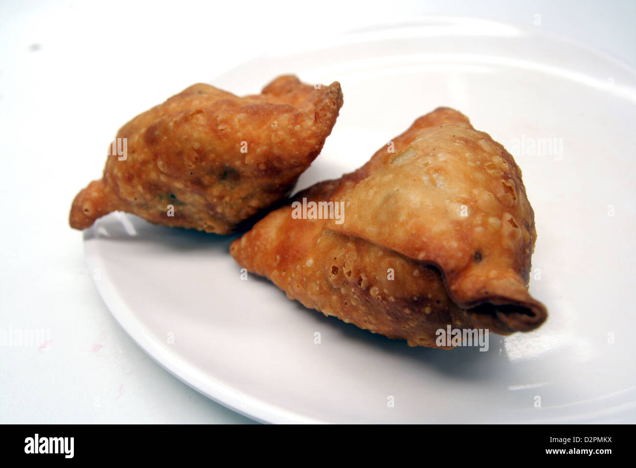 Indian vegetable samosa hi-res stock photography and images - Alamy