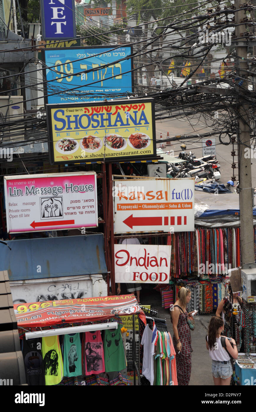 Bangkok thailand city street signs hi-res stock photography and images ...
