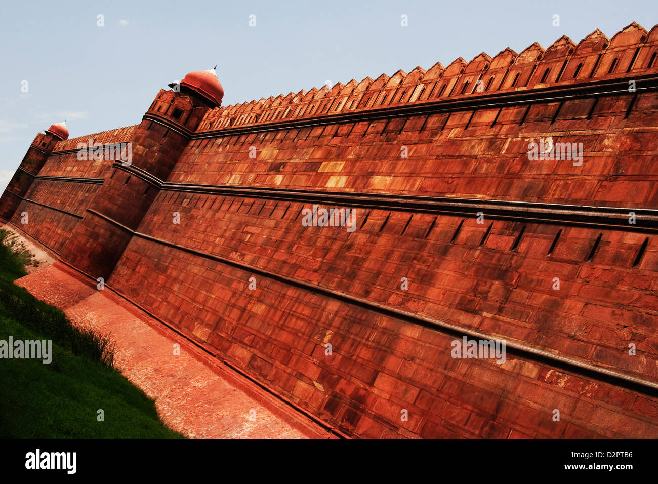 Defensive wall of a fort, Red Fort, Delhi, India Stock Photo - Alamy