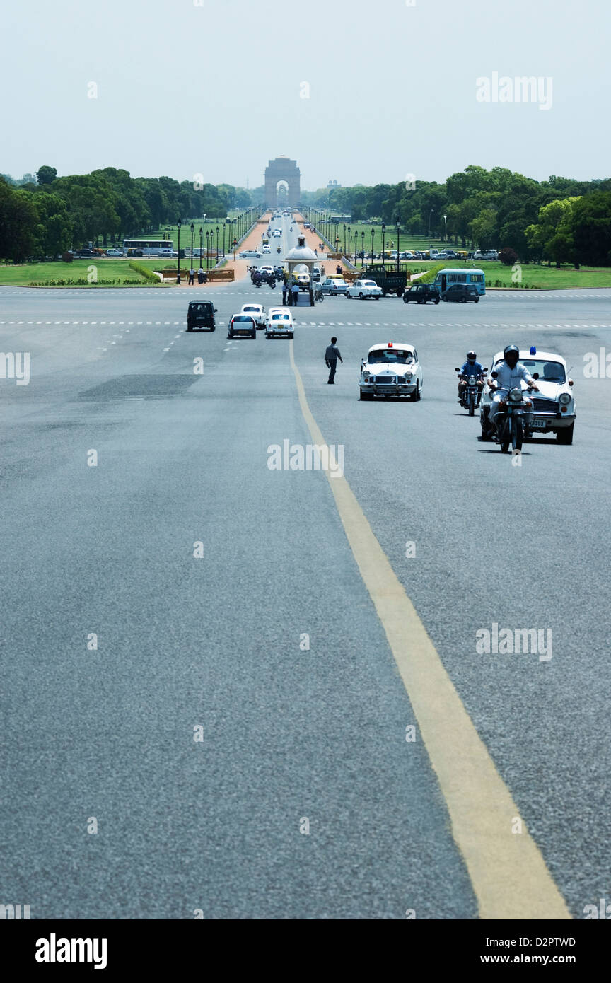 Cars moving on the road, India Gate, Rajpath, New Delhi, India Stock ...