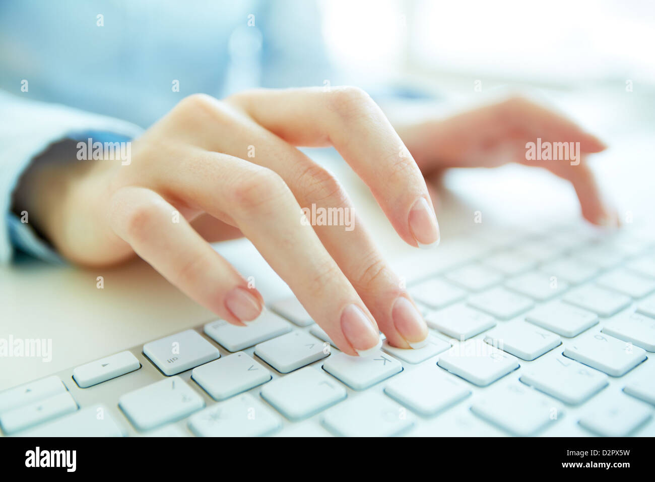 Hands of an office woman typing Stock Photo - Alamy