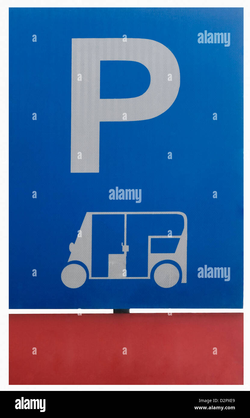Vehicle parking india hi-res stock photography and images - Alamy