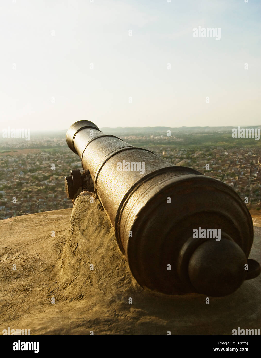 Old antique cannon india hi-res stock photography and images - Alamy