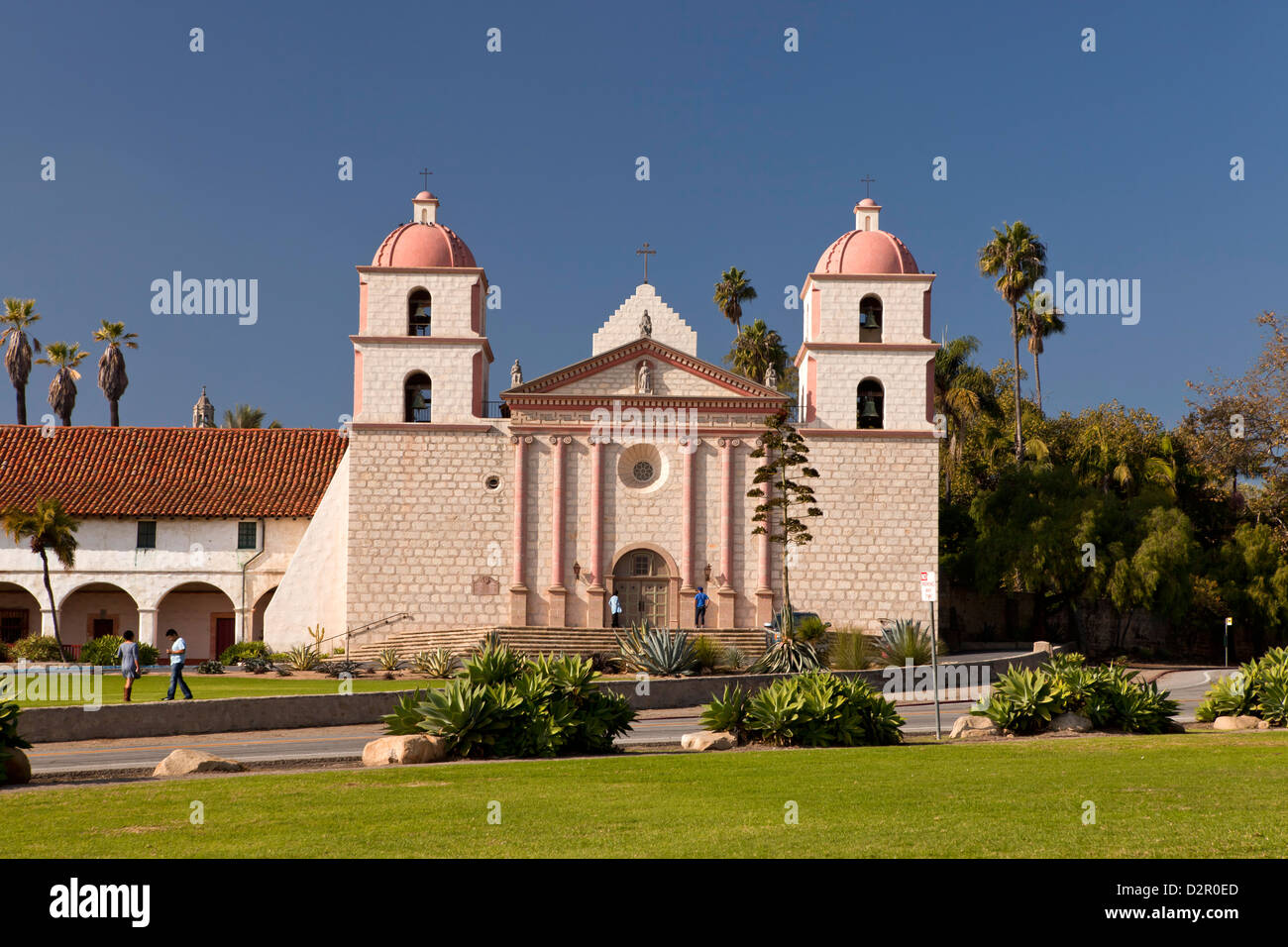 church of the Old Mission Santa Barbara, Santa Barbara, California ...