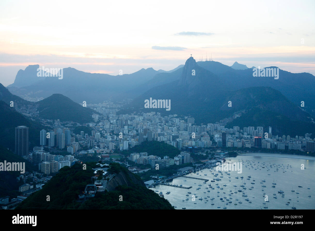 Looking down from mountain top hi-res stock photography and images - Alamy