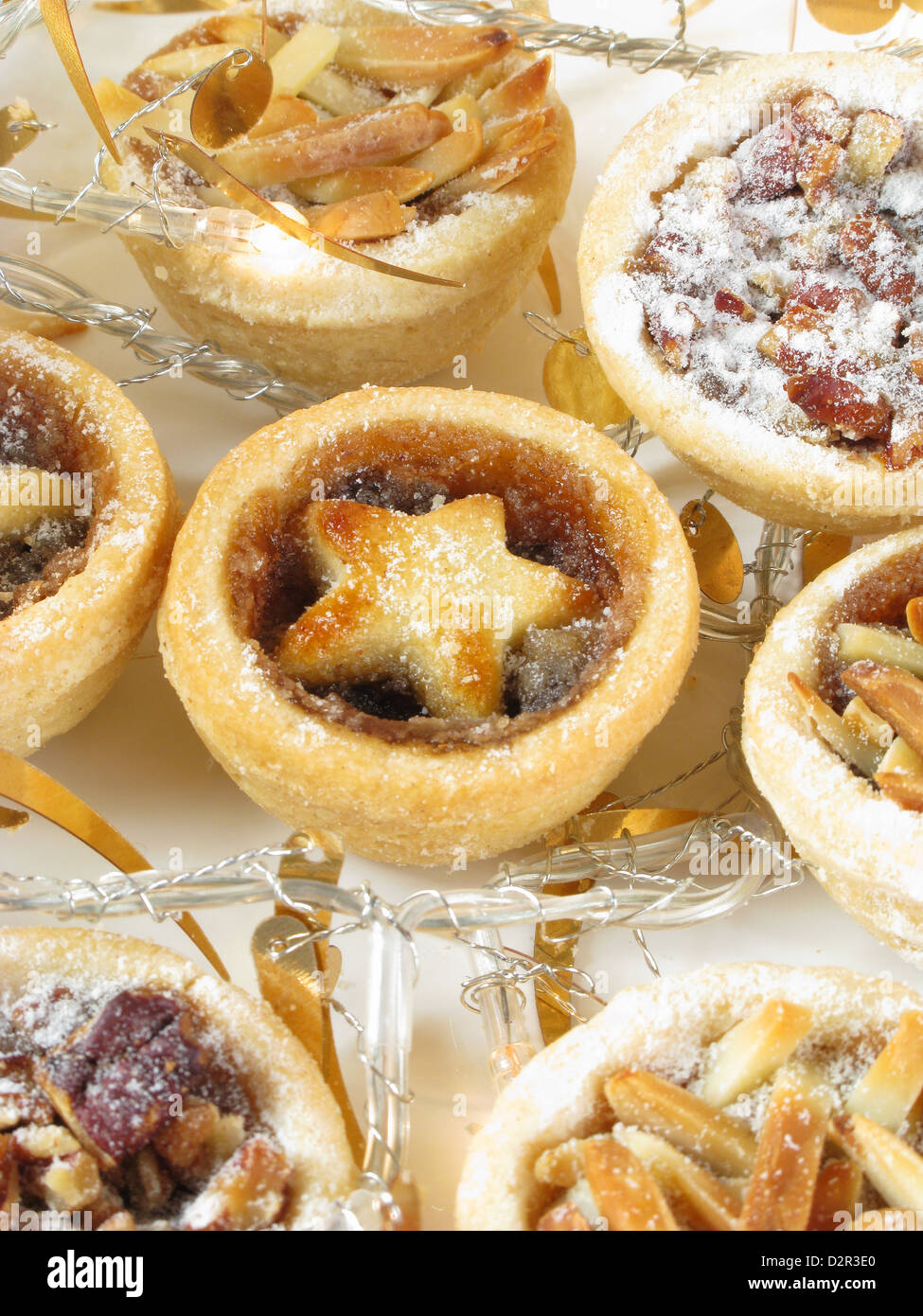 Mini mince pies hi-res stock photography and images - Alamy