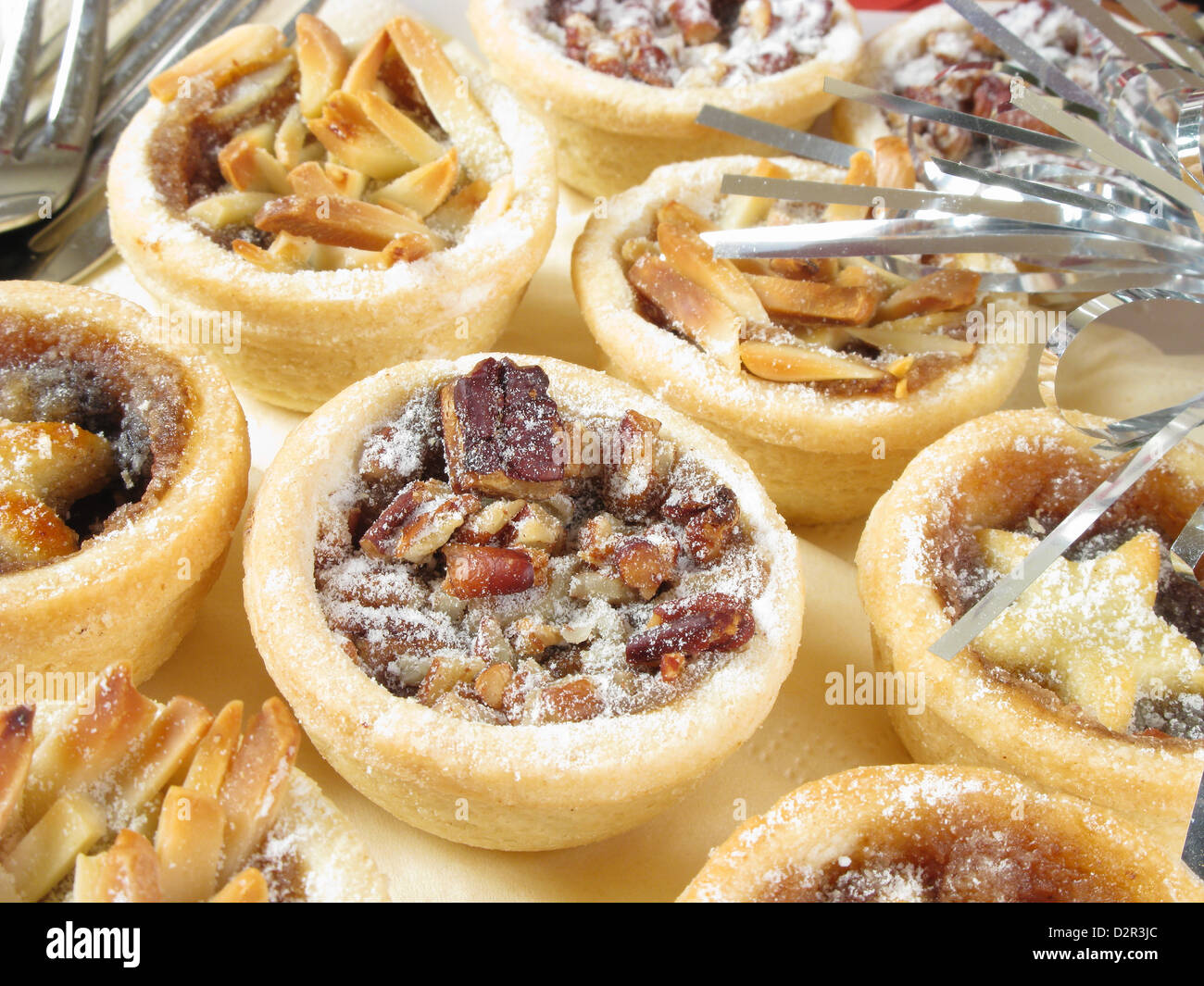 Mini mince pies hi-res stock photography and images - Alamy