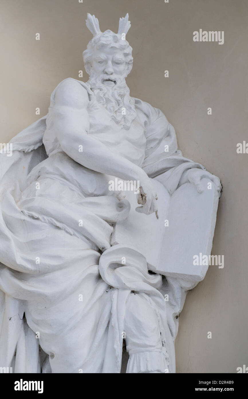 Statue Holding Book High Resolution Stock Photography and Images - Alamy