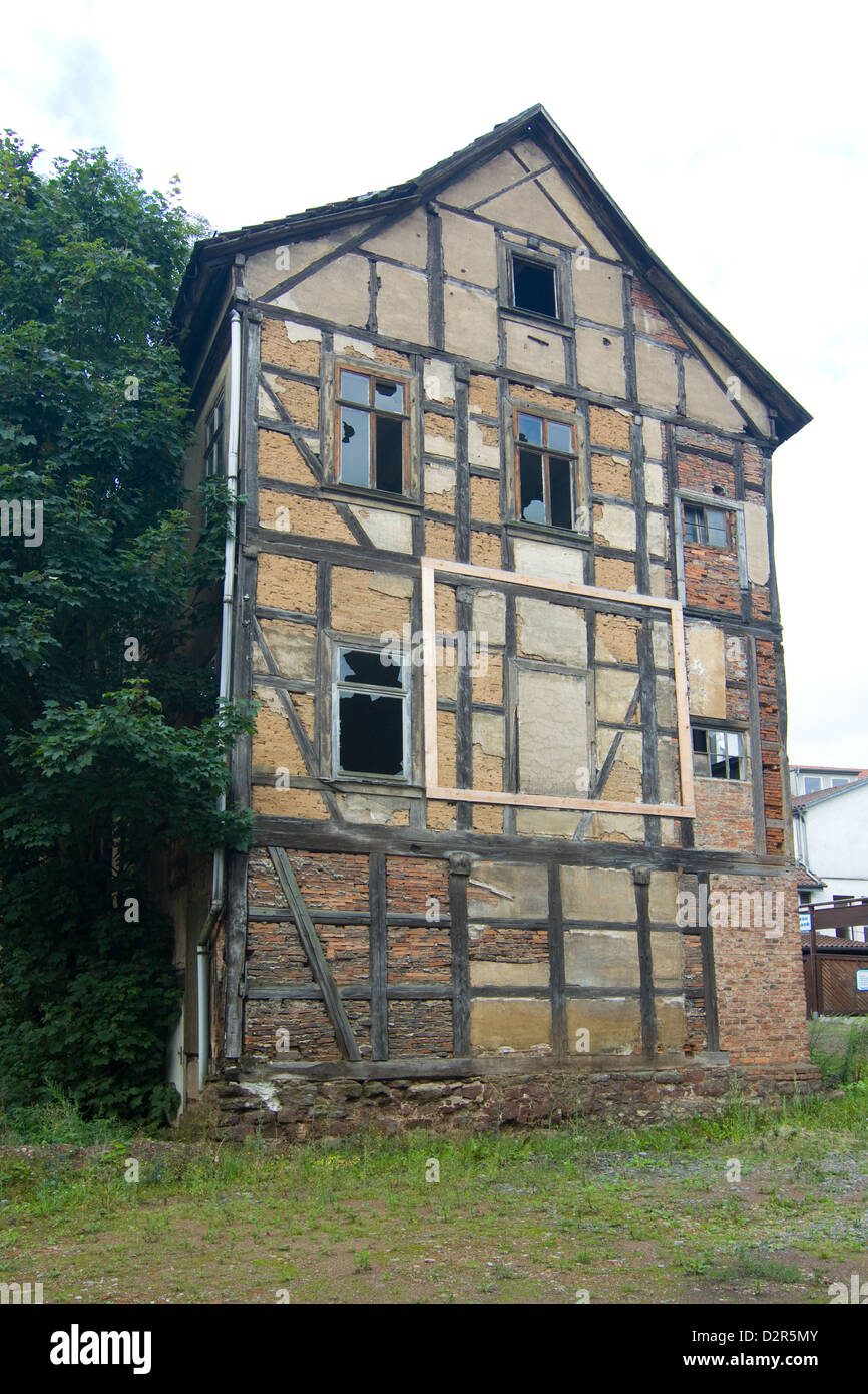 Buildings frameworks hi-res stock photography and images - Alamy