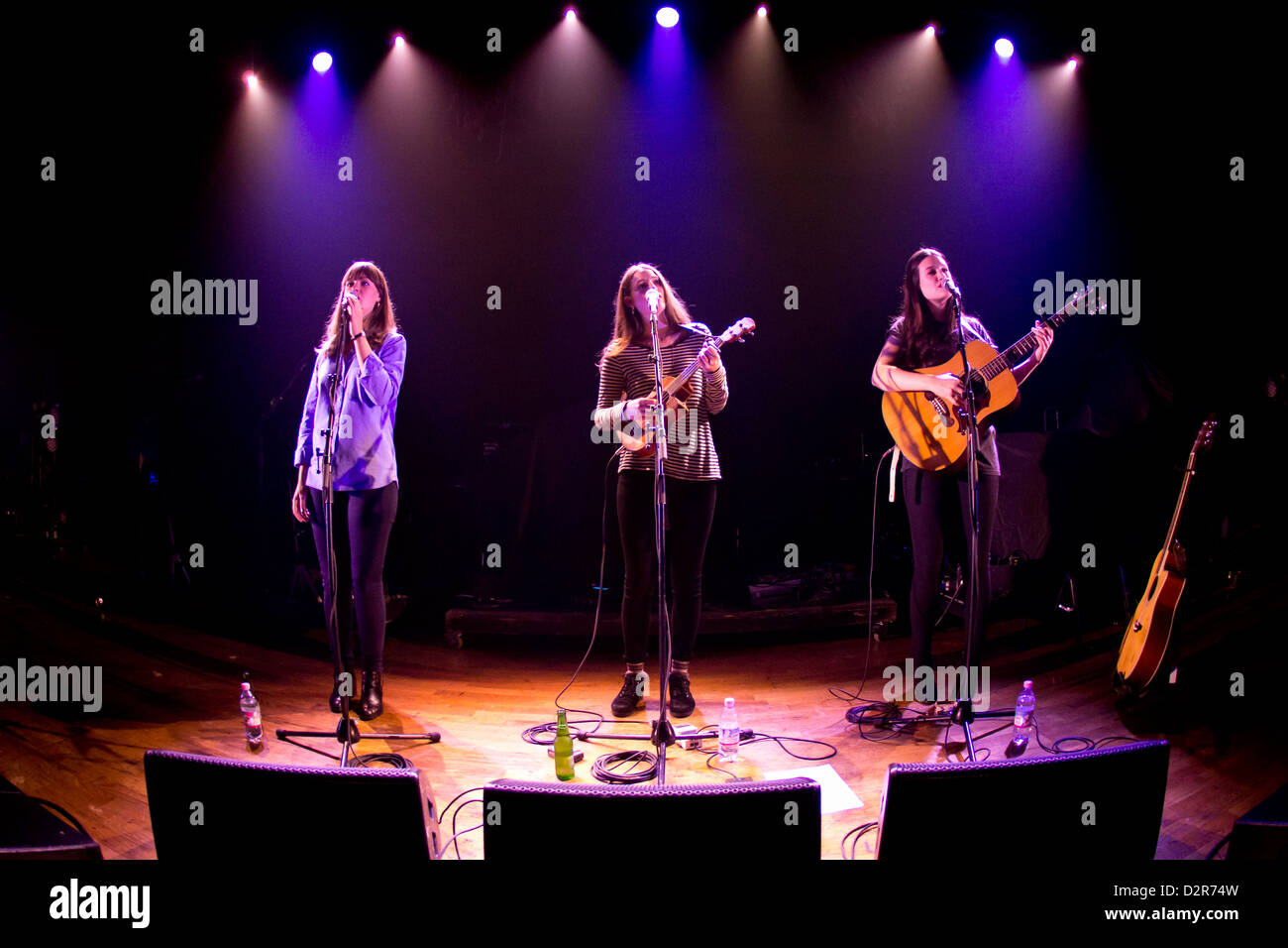 October 30, 2012 - The acoustic folk-rock trio of sisters The Staves ...