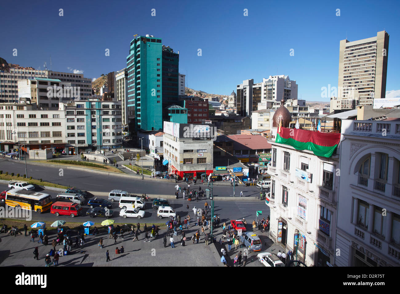 Avenue mariscal santa cruz hi-res stock photography and images - Alamy