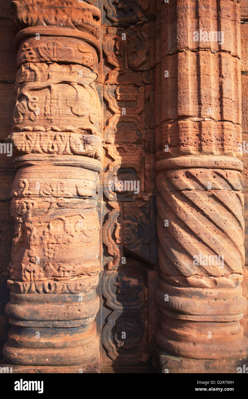 Details on pillars at ruins of mission at San Ignacio Mini, UNESCO ...