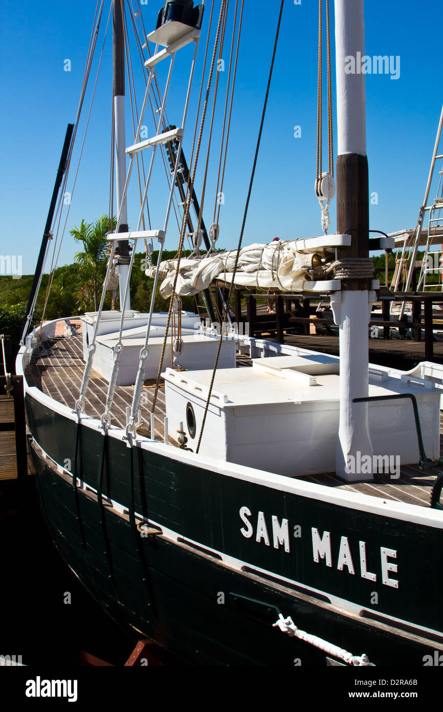 Pearl boat broome hi-res stock photography and images - Alamy