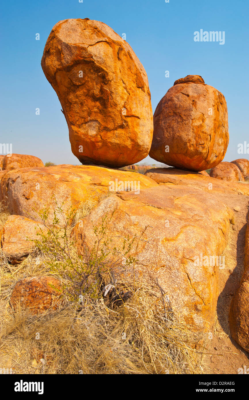 Granite boulders in the Devil's Marbles Conservation Reserve, Northern ...