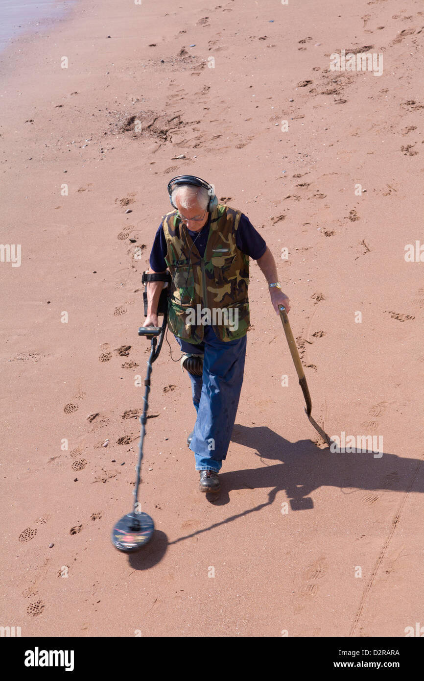 Man With Metal Detector High Resolution Stock Photography and Images ...