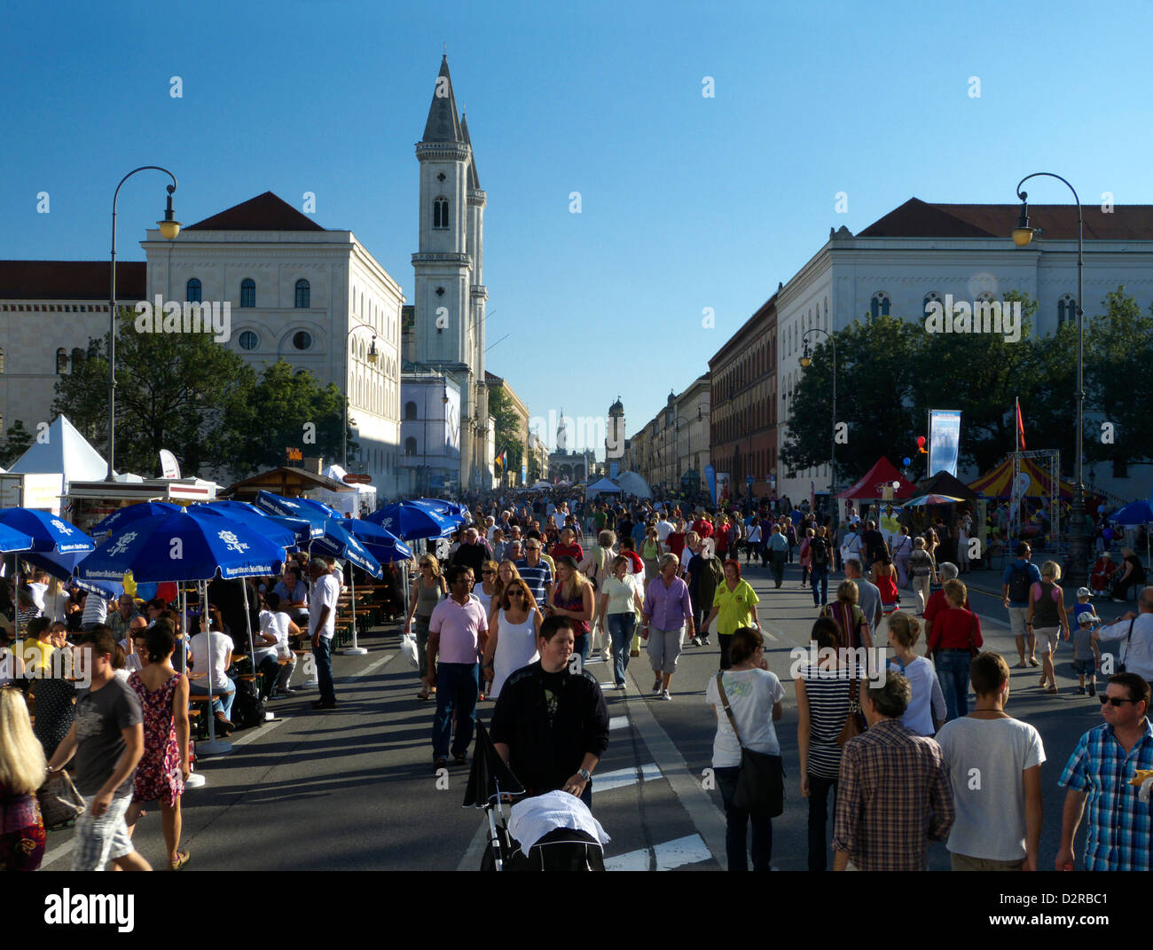 Germany Munich Streetlife Street festival carnival Stock Photo - Alamy