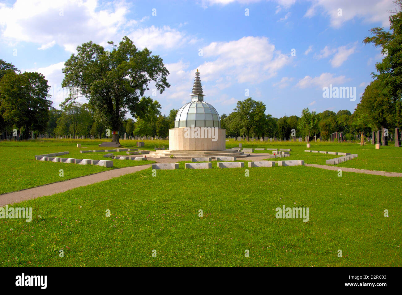 Vienna’s zentralfriedhof cemetery hi-res stock photography and images ...