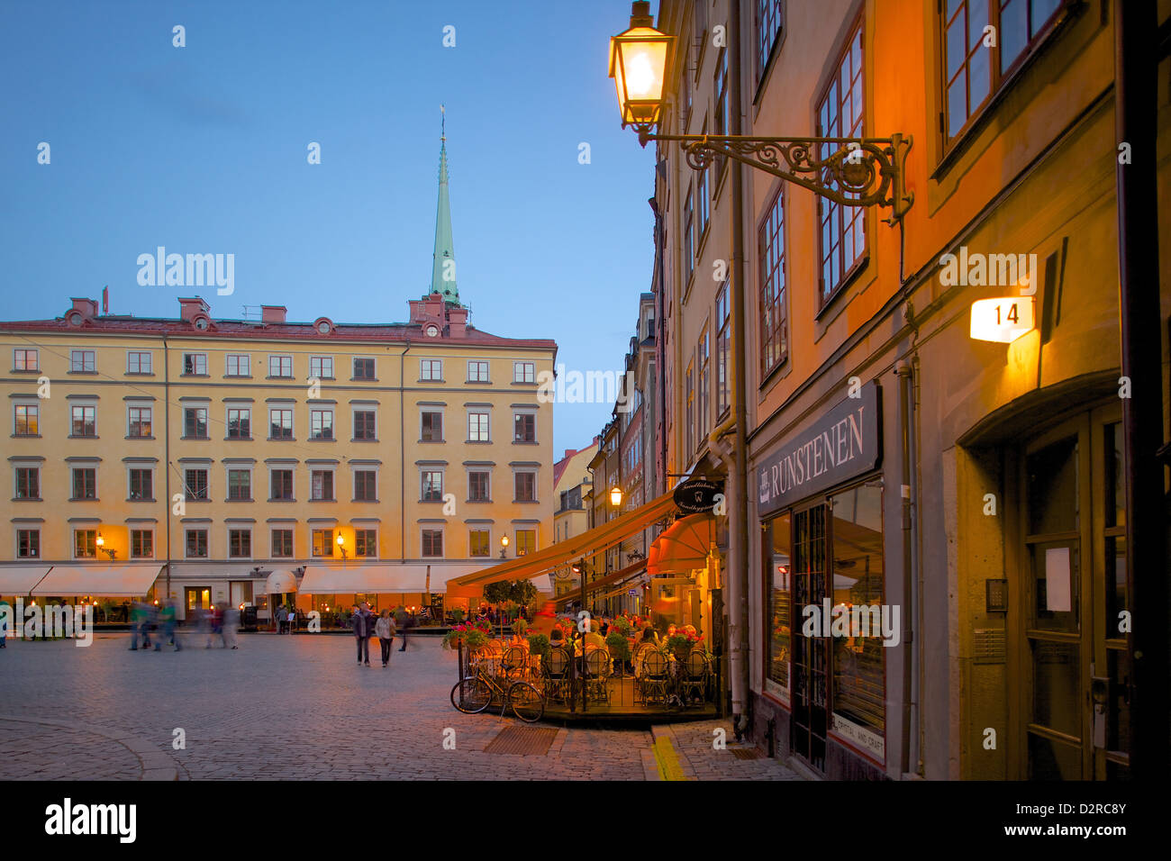 Stortorget Square cafes at dusk, Gamla Stan, Stockholm, Sweden, Europe ...