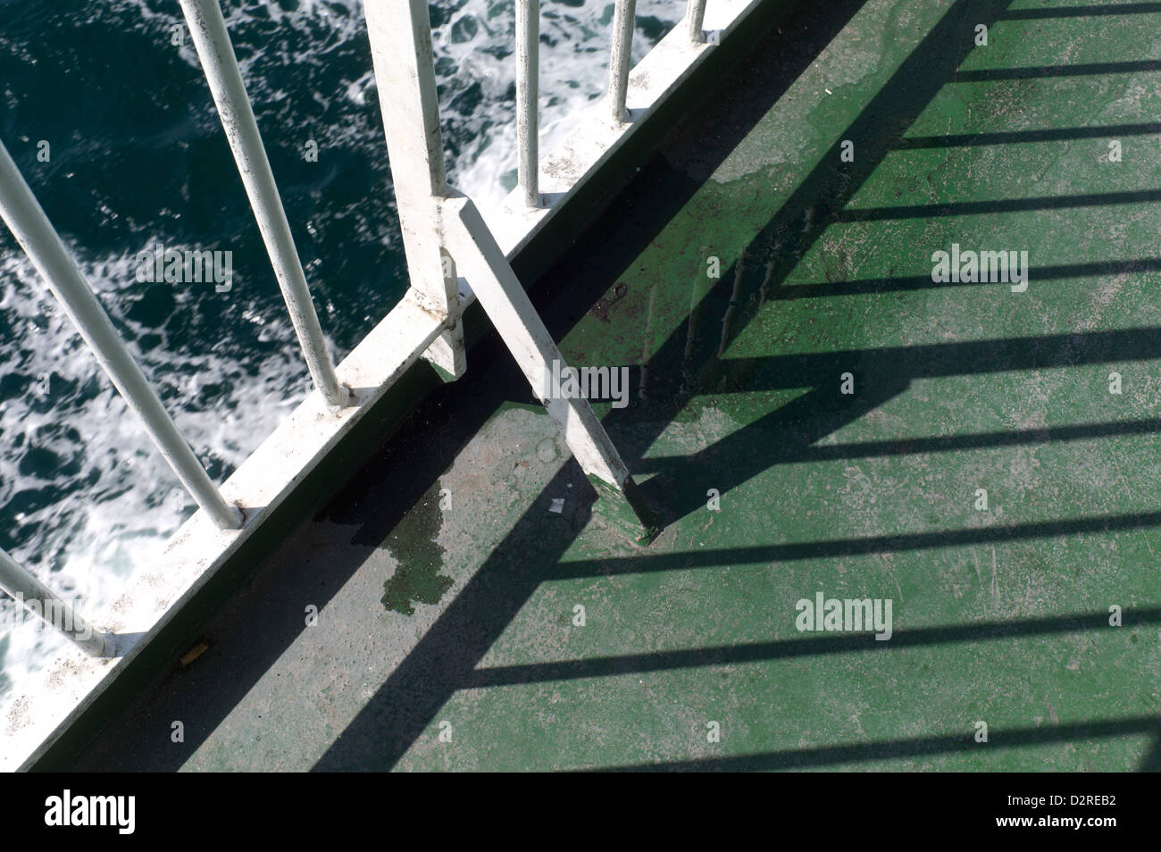 Ship deck railings hi-res stock photography and images - Alamy