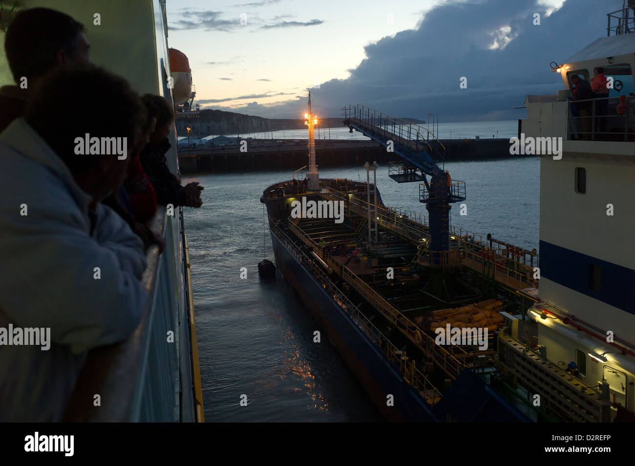 Oil tanker crew hi-res stock photography and images - Alamy