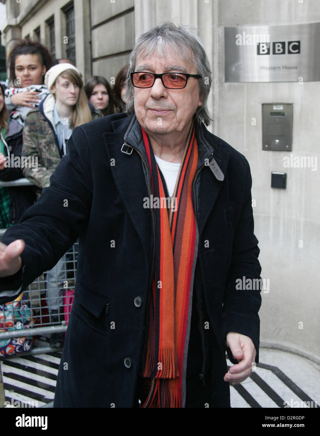 Guitarist rolling stones hi-res stock photography and images - Alamy