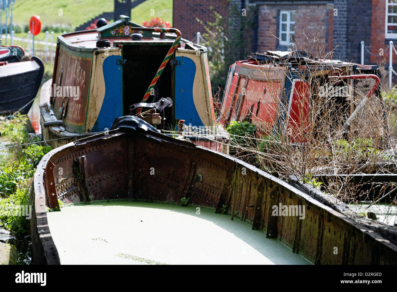 Old canal boats at the National Maritime Museum, Ellesmere Port ...